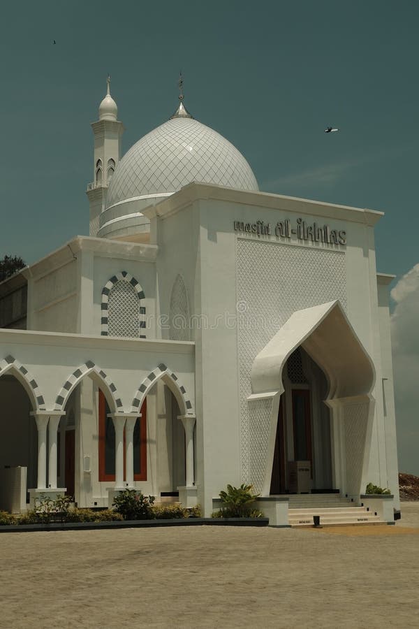 Beautiful and Minimalist Mosque Stock Photo - Image of indonesian ...