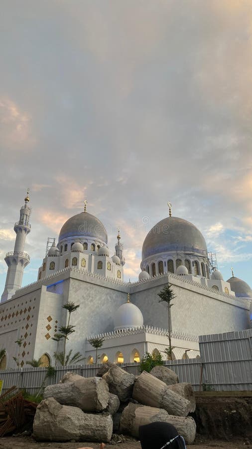 144 Indonesian Mosques Stock Photos - Free & Royalty-Free Stock Photos ...