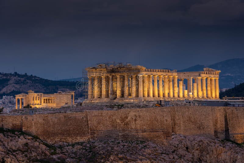 Beautiful Night View of the Parthenon and the Acropolis, Athens in ...