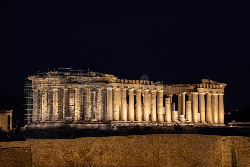 Beautiful Night View of the Parthenon and the Acropolis, Athens in ...