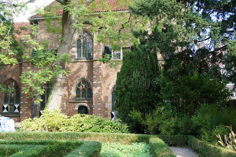 Beautiful house in Delft stock image. Image of european - 136614565