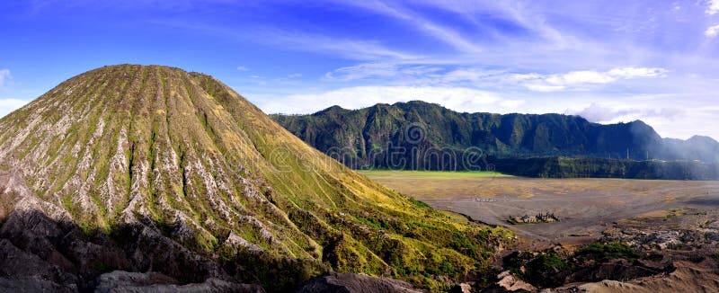 Beautiful Panoramic of Volcano Stock Photo - Image of active, climbing ...