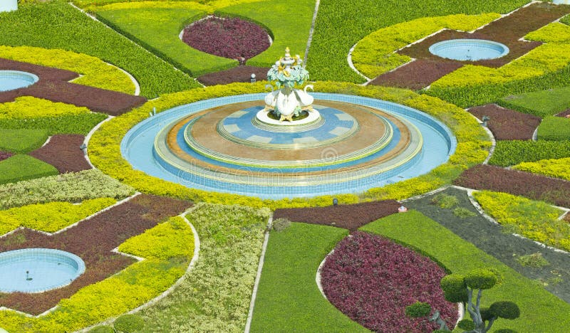 Beautiful park design stock image. Image of curve, bush - 28631323