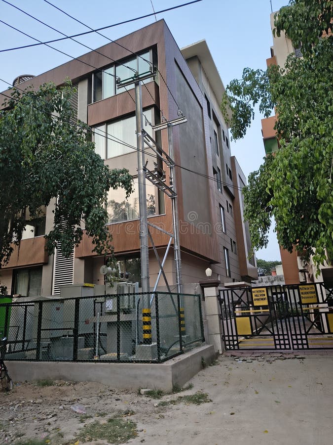 Beautiful Park Facing House View Evening Stock Photos - Free & Royalty ...