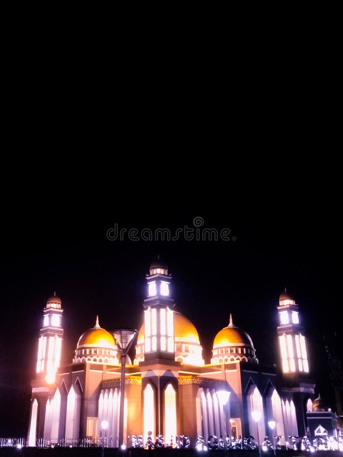 560 Beautiful Purple Mosque Stock Photos - Free & Royalty-Free Stock ...