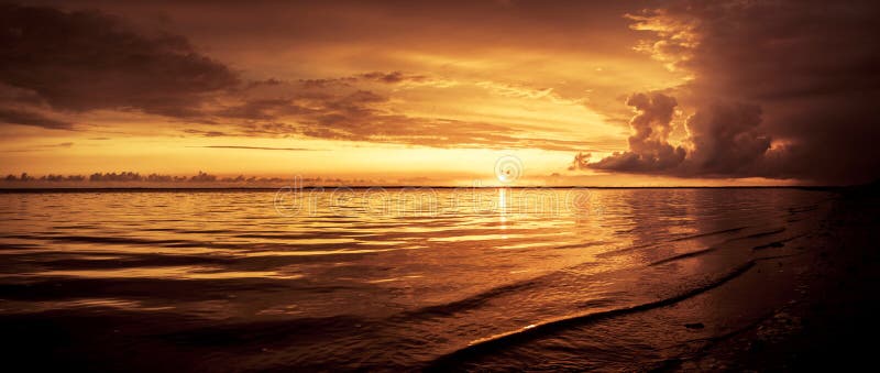 Beautiful Sunset at the Beach on an Island with Horizon Over Water ...