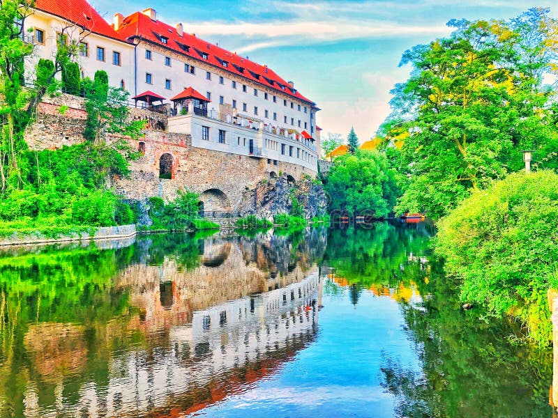 Cesky Krumlov Castle beside the River Stock Photo - Image of reflection ...