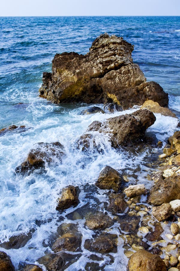 Beautiful rocky sea coast stock image. Image of seascape - 32847203