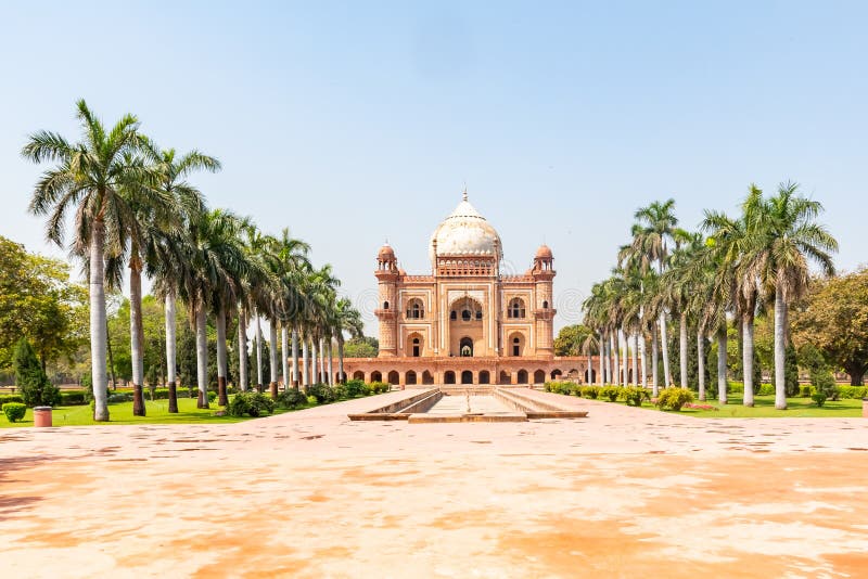 Beautiful Safdarjung`s Tomb, Sandstone and Marble Mausoleum in New ... Beautiful Safdarjung`s Tomb, Sandstone and Marble Mausoleum in New ...