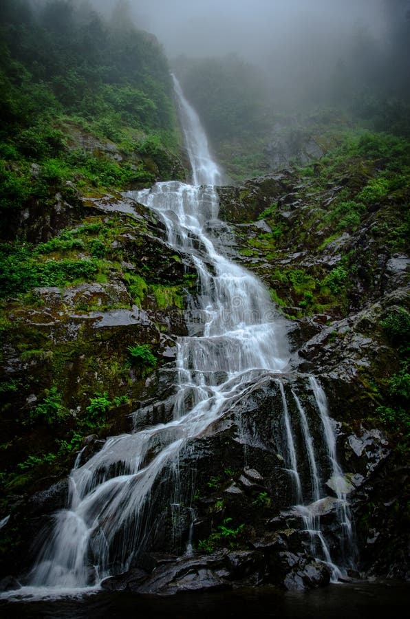 Beautiful Scene of the Rocky Waterfall of Flood Falls Hope in Canada ...