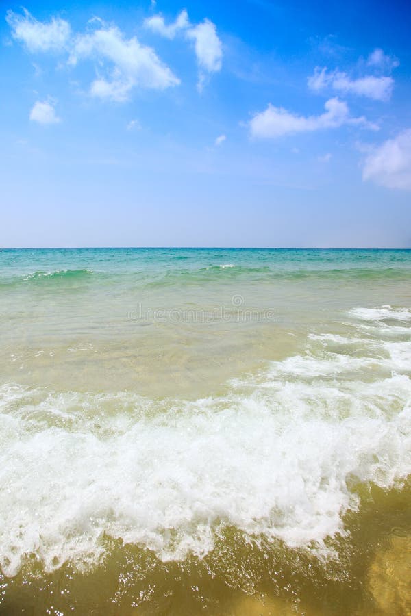 Beautiful sea and sky stock image. Image of ripple, cloud - 13756953