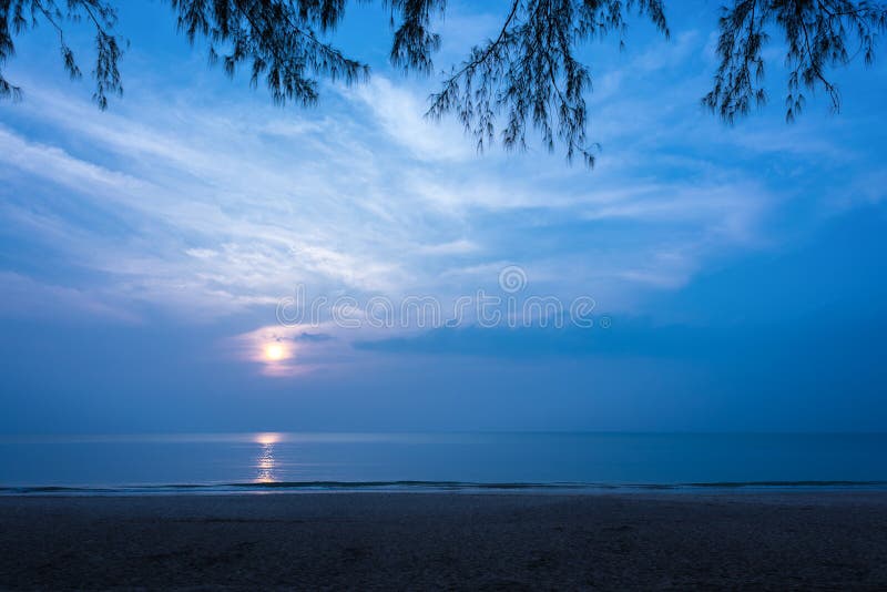 Beautiful Secluded Beach at Night Stock Image - Image of moonlight ...