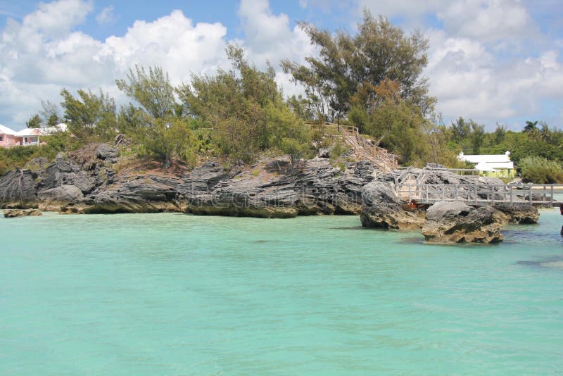 Beautiful Shot of Clear Calm Waters and the Side of the Bermuda Islands ...