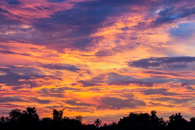 Beautiful sky at dawn stock photo. Image of tranquil - 44116384