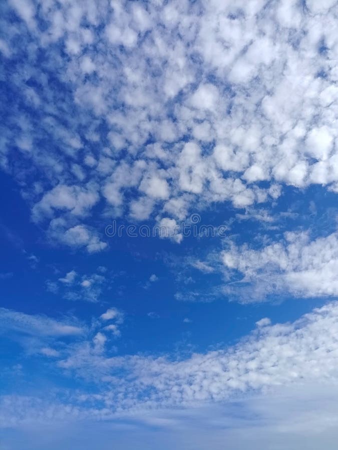 Beautiful Sky Portrait with Wavy Clouds Stock Image - Image of ocean ...