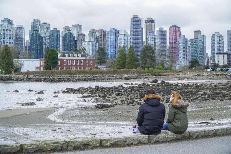 The Beautiful Skyline of Vancouver - VANCOUVER - CANADA - APRIL 12 ...