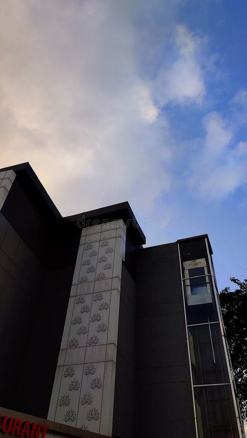 Beautiful Structure Wit Cloudy Blue Sky Stock Image - Image of cloudy ...