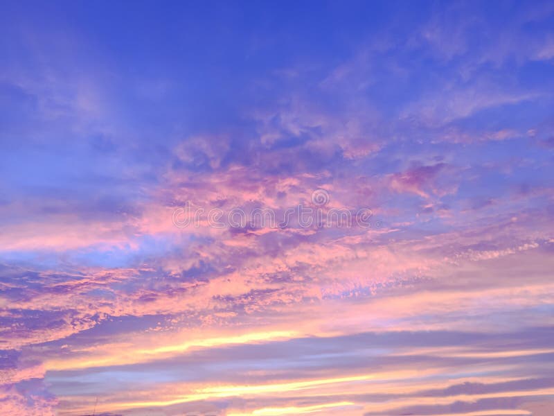 Beautiful Sun Rays of Sunset and with Colorful of Sky Backgr Stock ...