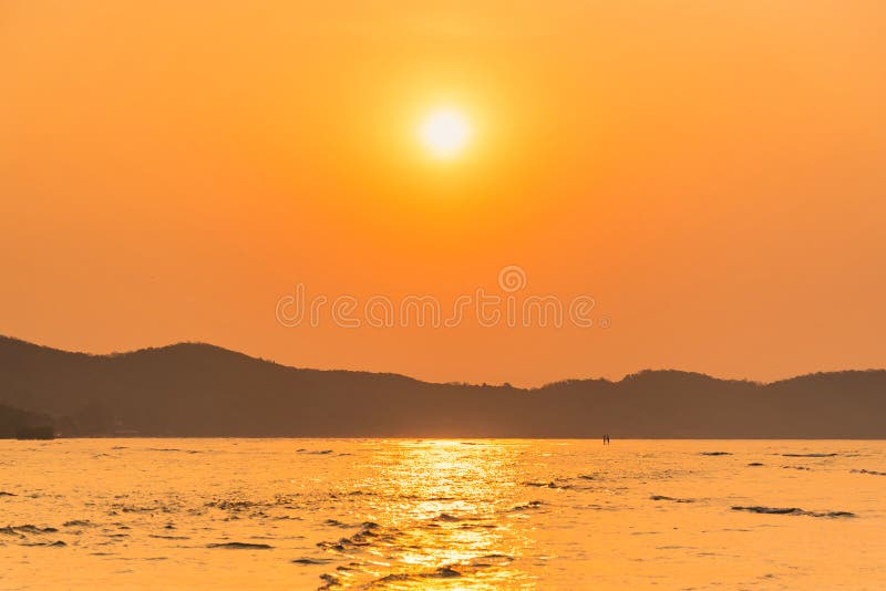 Beautiful Sunrise Over the Ocean. Sunrise in the Sea Stock Image ...