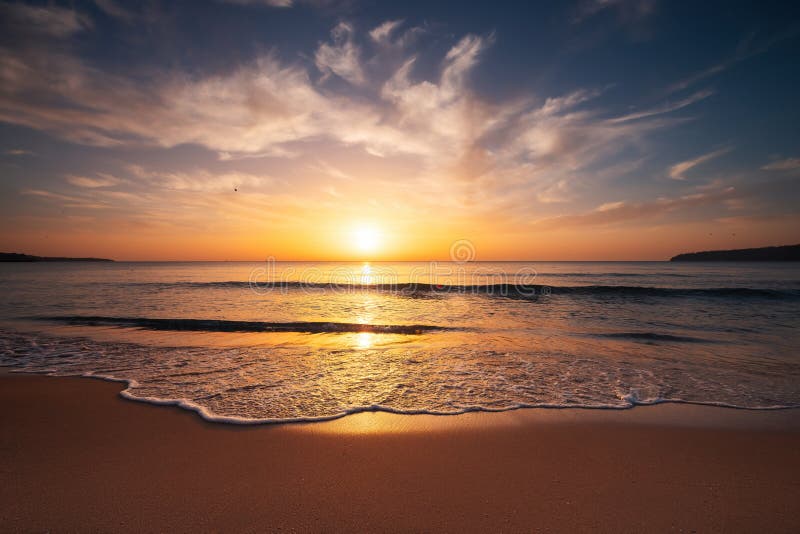 Beautiful Sunrise Over the Sea Shore, Sun Rising Up Over Water Horizon ...