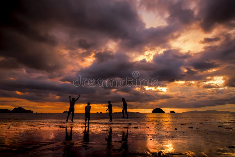 Beautiful sunset stock image. Image of fiery, destination - 46332047