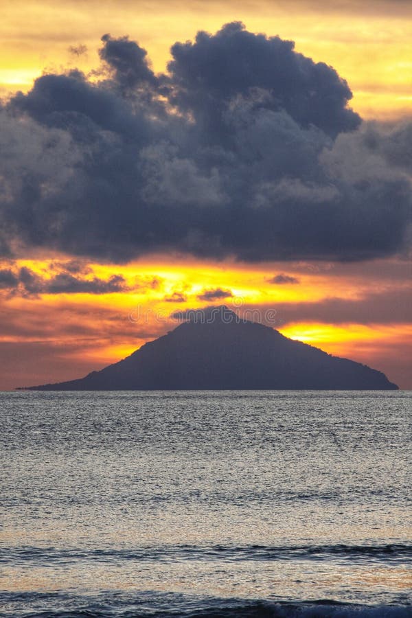 Susnet stock image. Image of clouds, summer, view, vacation - 272643733