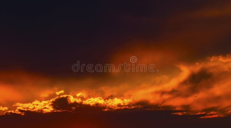 Beautiful Sunset with Dramatic Clouds Stock Photo - Image of beautiful ...
