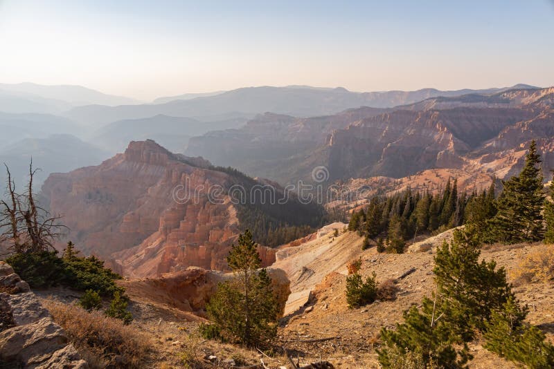 Beautiful Sunset Landscape of the Cedar Breaks from Sunset View ...
