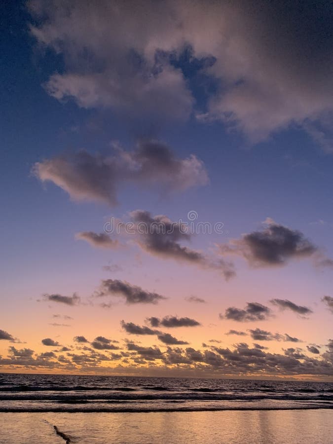 Beautiful Sunset Oh the Beach Stock Photo - Image of beautiful, evening ...