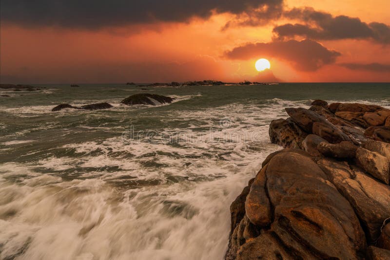 Beautiful Sunset Over the Ocean Stock Photo - Image of light, afternoon: 280074442