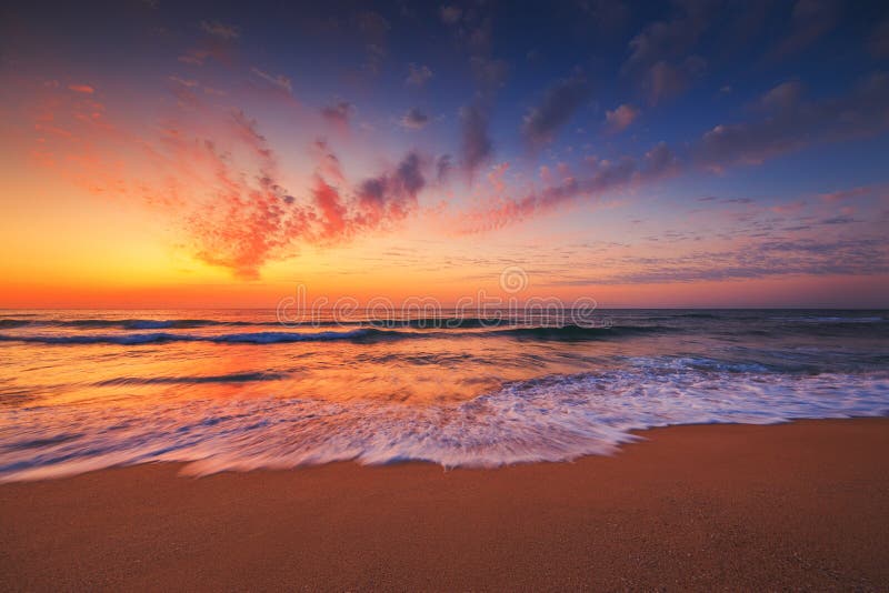 Beautiful Sunset Over the Tropical Sea Stock Image - Image of panoramic ...