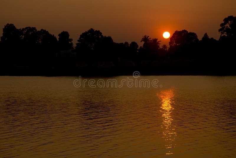 Beautiful Sunset on the River. Stock Image - Image of ocean, cloud ...