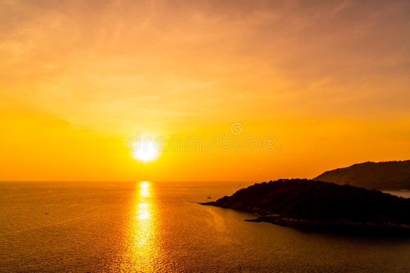 Beautiful Twilight Sunset Sky with Sea and Ocean Stock Image - Image of ...