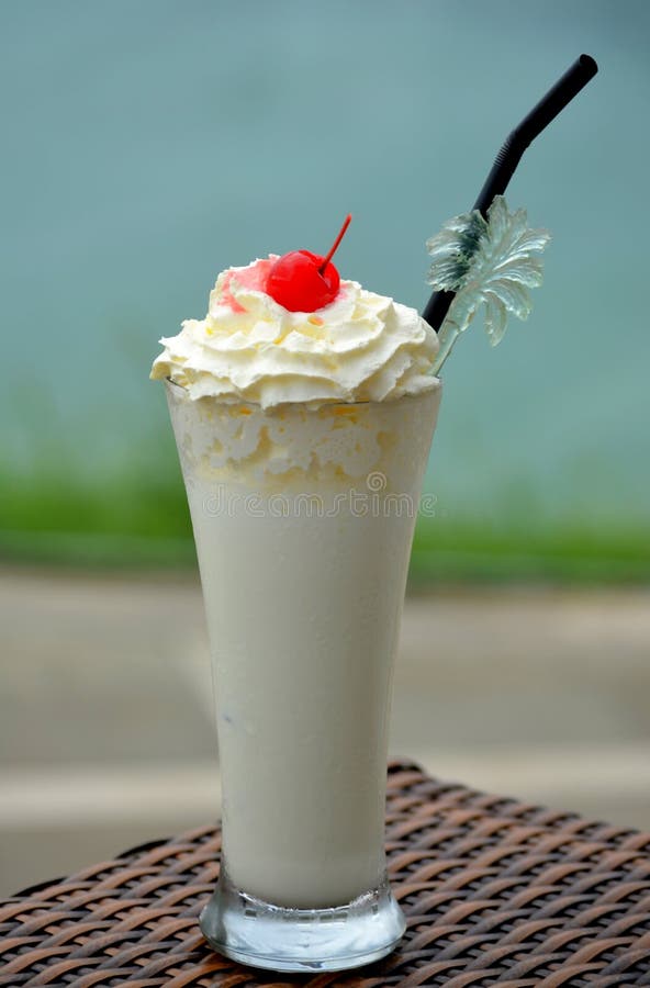 Beautiful Vanilla Milkshake Stock Image - Image of plant, juice: 262460393