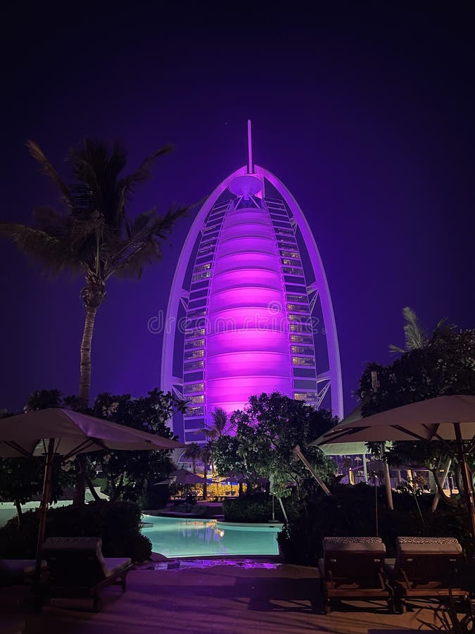 View of Burj Al Arab by Night Editorial Photography - Image of building ...