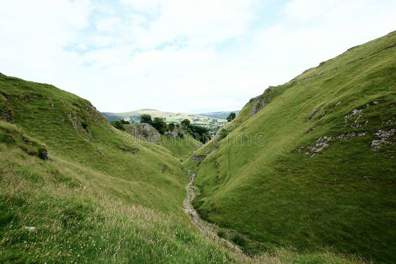 Beautiful View of Castleton, Peak District National Park with Greenery ...