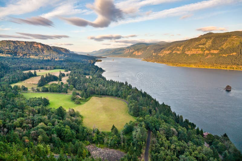 A Beautiful View of the Columbia River Gorge from the Washington Stock ...