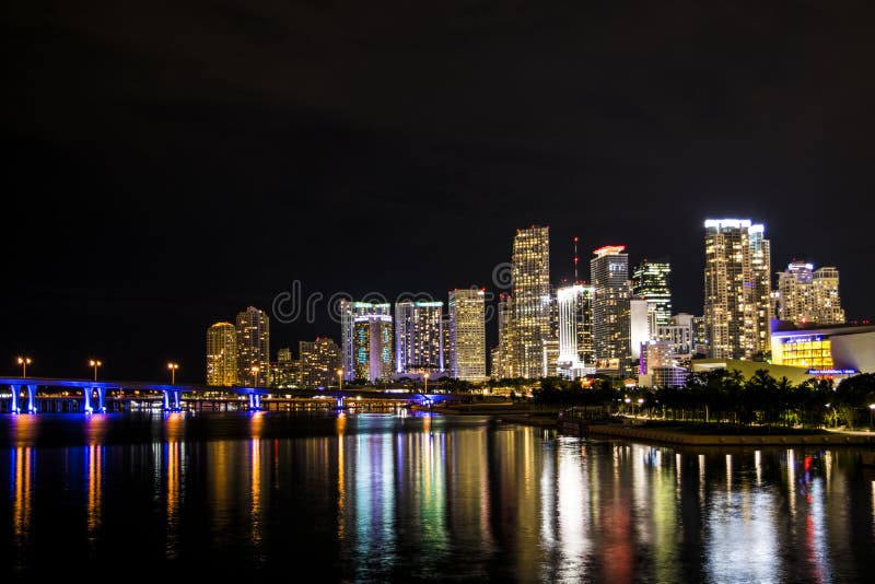 Beautiful View of Downtown Miami Editorial Image - Image of reflections ...