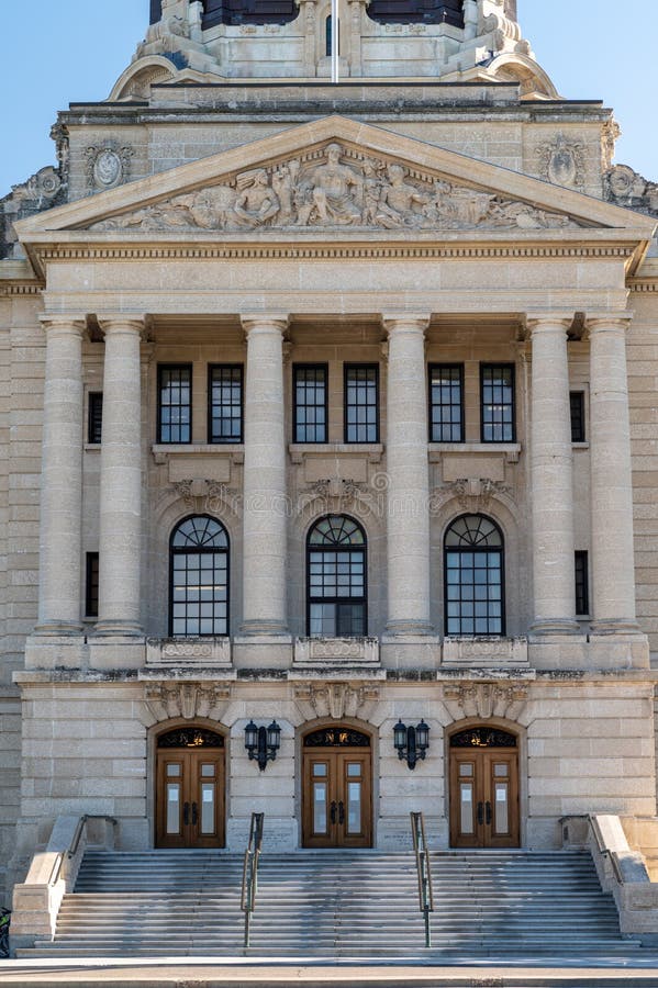Beautiful View of the Facade of Saskatchewan Legislative Building in ...