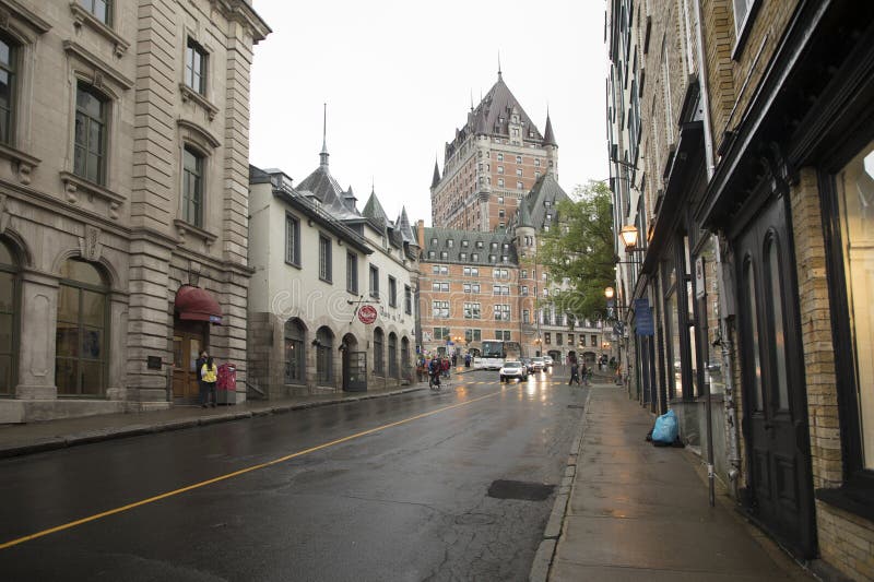 Beautiful View of the Fairmont Le Chateau Frontenac in Quebec City ...