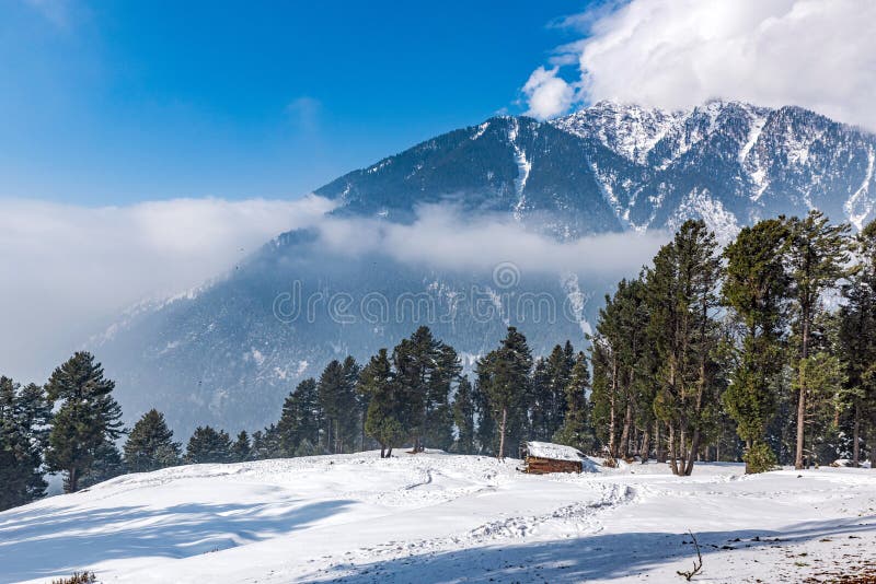 View of Pahalgam Valley, Pahalgam, Kashmir, India Stock Photo - Image ...