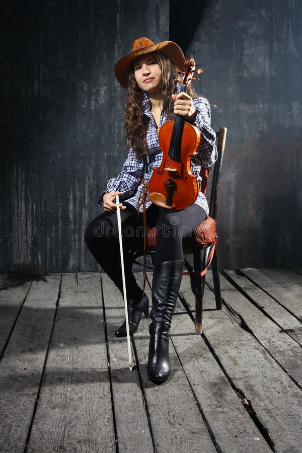 Beautiful violinist stock image. Image of isolated, curtain - 8142281