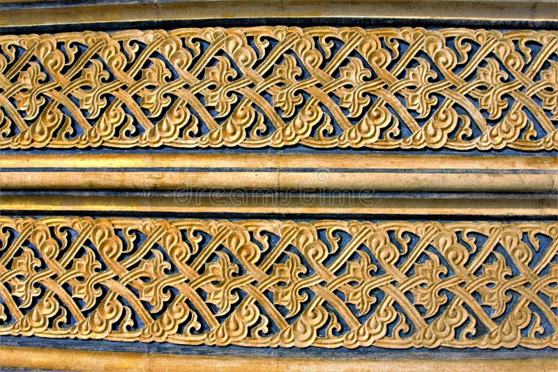 Beautiful Wall with Nice and Traditional Blue and Gold Designs and ...