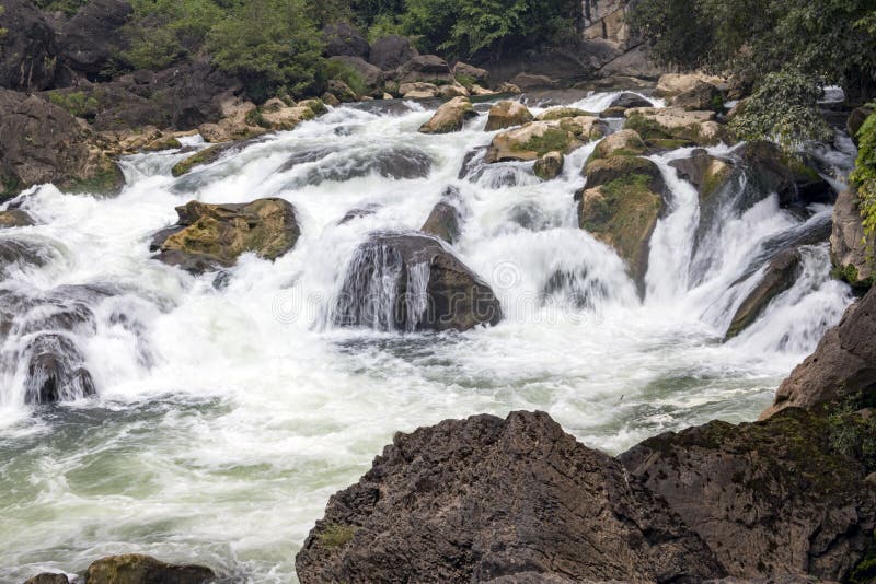 Beautiful Waterfall in Slow Motion Stock Photo - Image of leaf, dynasty ...