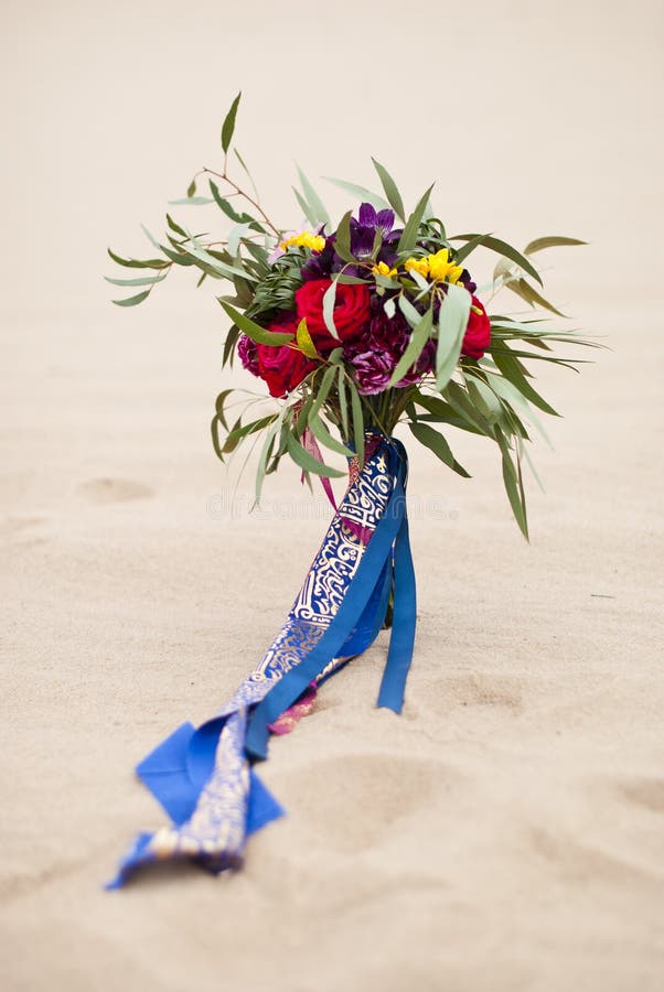 Beautiful Wedding Bouquet in the Desert Sand Stock Image - Image of ...