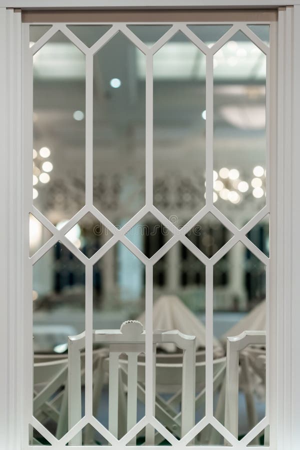 Beautiful White Decorative Vintage Indoor Dining Room Window with Table ...