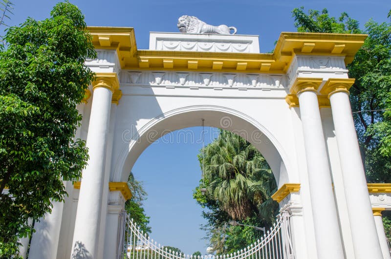 Beautiful White Gate with a Lion in Kolkat India Stock Image - Image of ...