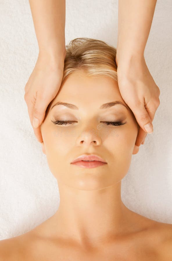 Face and Head Massage at Spa Stock Image - Image of fresh, cosmetics ...