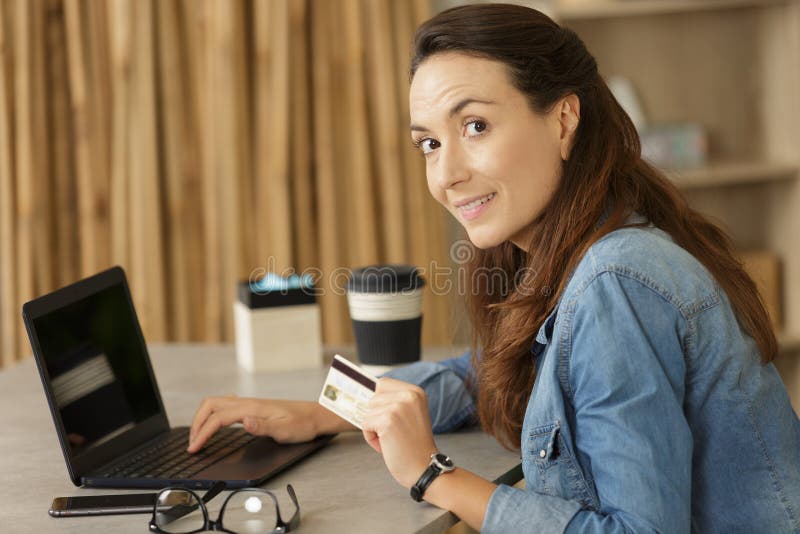 Beautiful Woman Using Computer Buying Online Stock Image - Image of ...