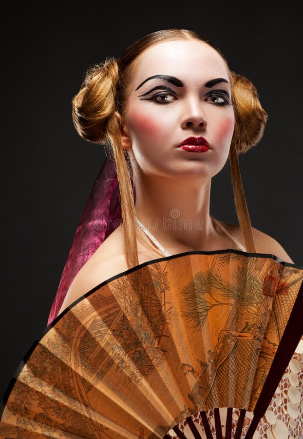 Japanese geisha woman stock image. Image of hairdo, female - 36740467